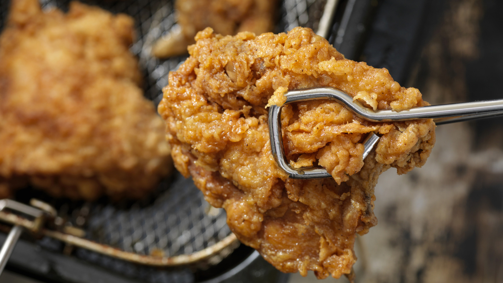 Mistakes People Make When Cooking Fried Chicken