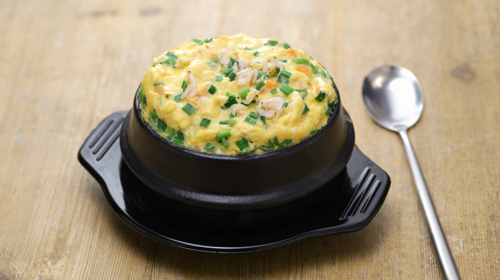 For Perfect Korean Steamed Eggs, Your Pot Matters