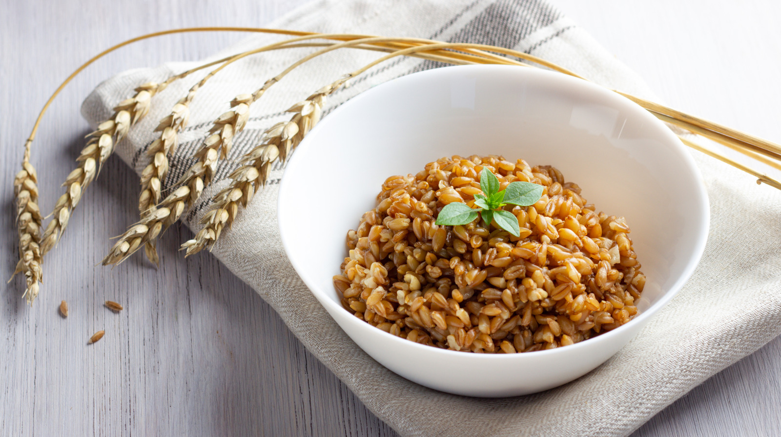 Here's Exactly How To Cook Farro For The Best Results