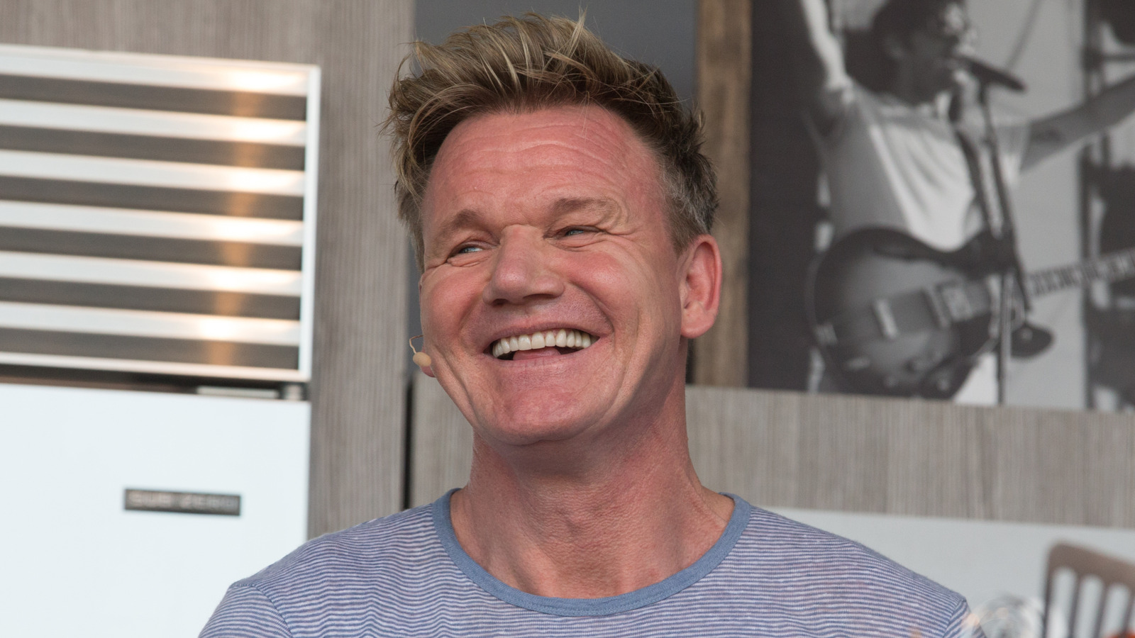 Gordon Ramsay's Pro Tip For Perfectly Minced Garlic