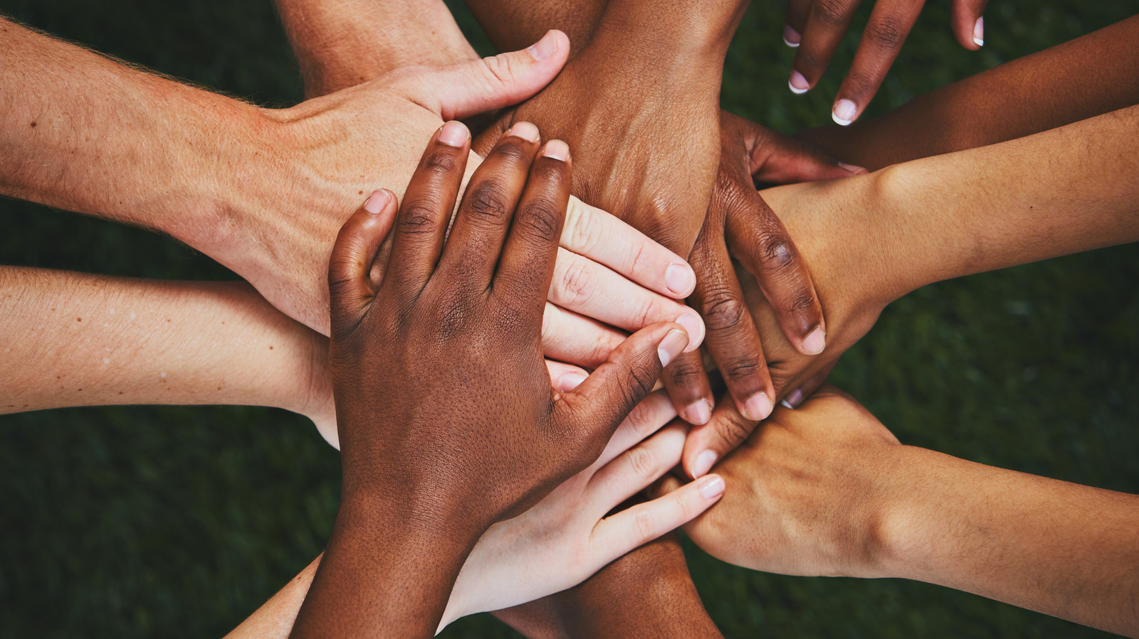 Here's How To Play Korea's APT Drinking Game