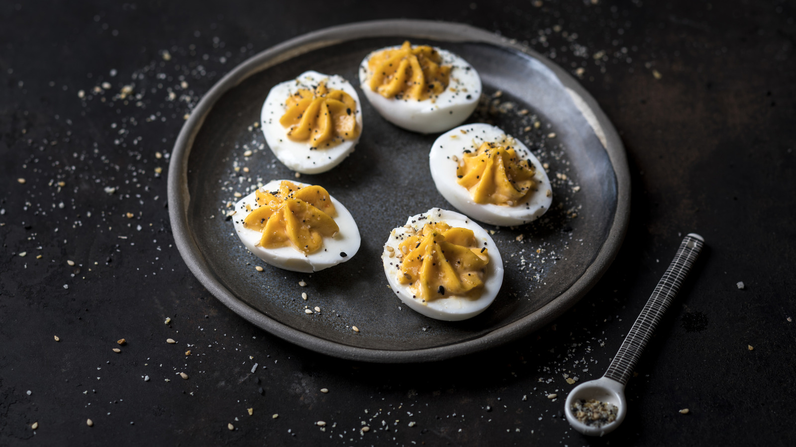 How To Thicken Deviled Egg Filling With Potato Flakes
