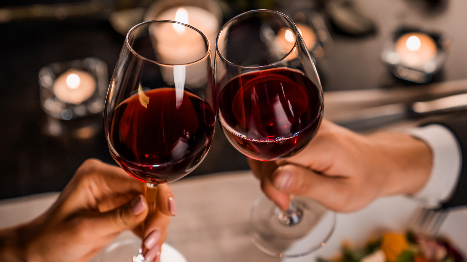 Is It Bad Etiquette To Clink Your Wine Glasses?