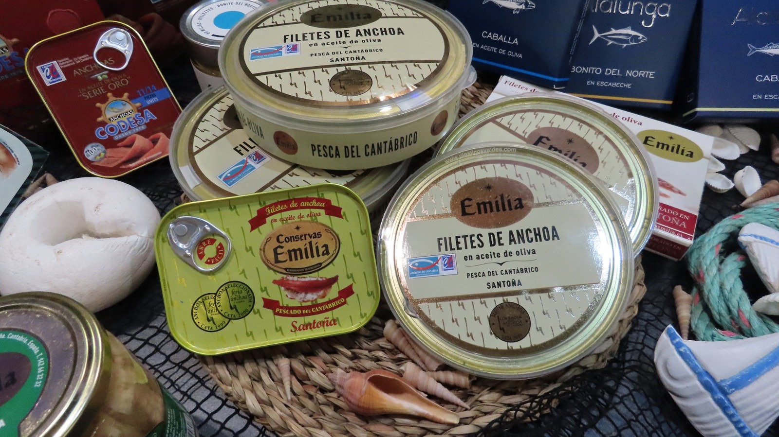 People Aren't Sure If This Tinned Fish Hack Is Genius Or Flat Out Unsafe