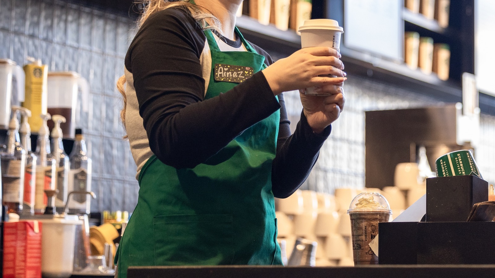 Starbucks' New Dress Code Isn't Exactly Going Over Well With Employees