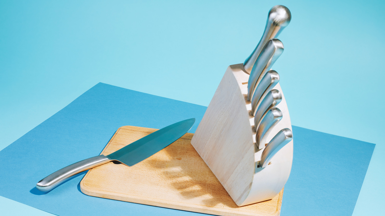 The Best Way To Clean Your Wooden Knife Block