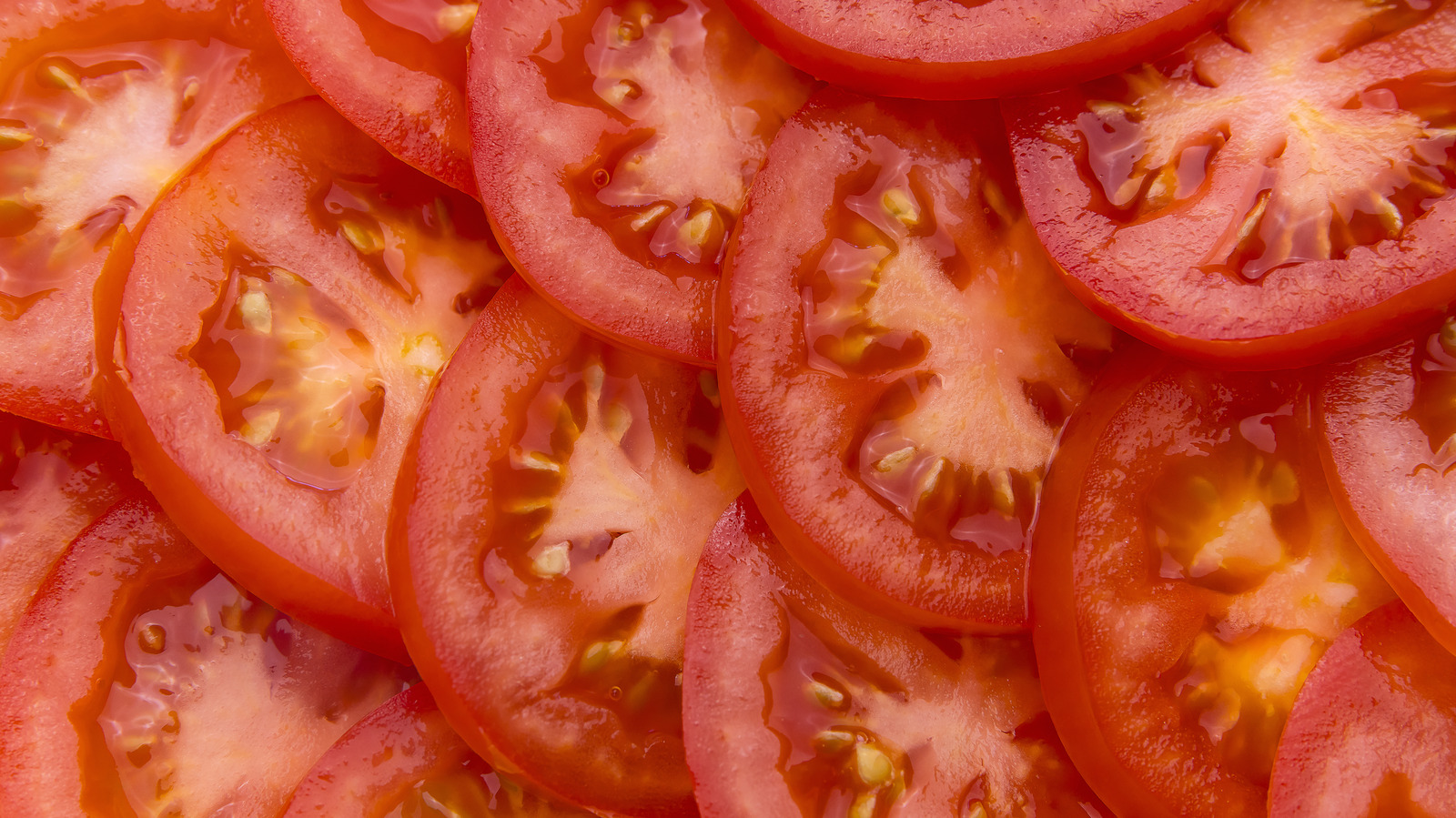 The Best Way To Store Sliced Tomatoes