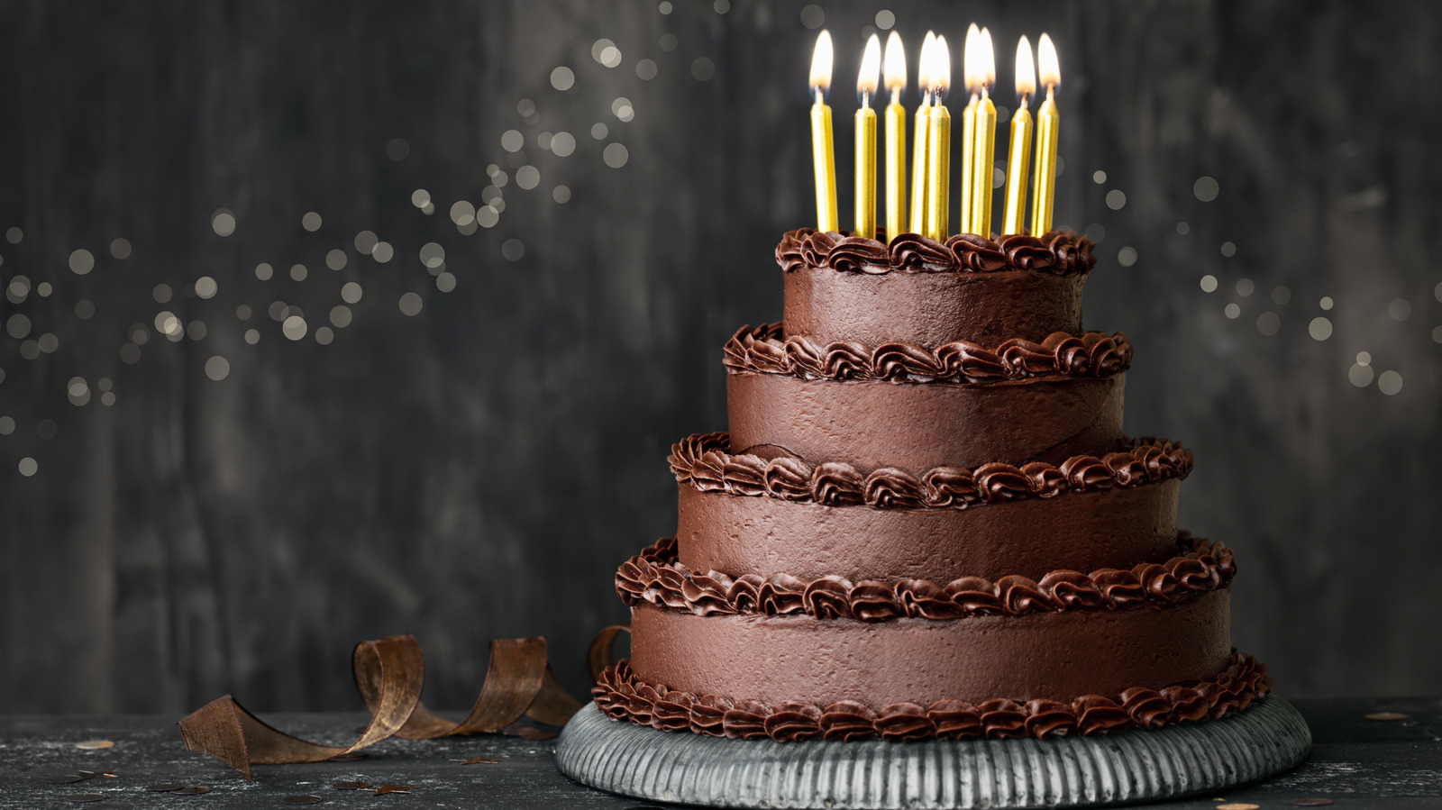 The Biggest Cake Stacking Mistake You May Be Making