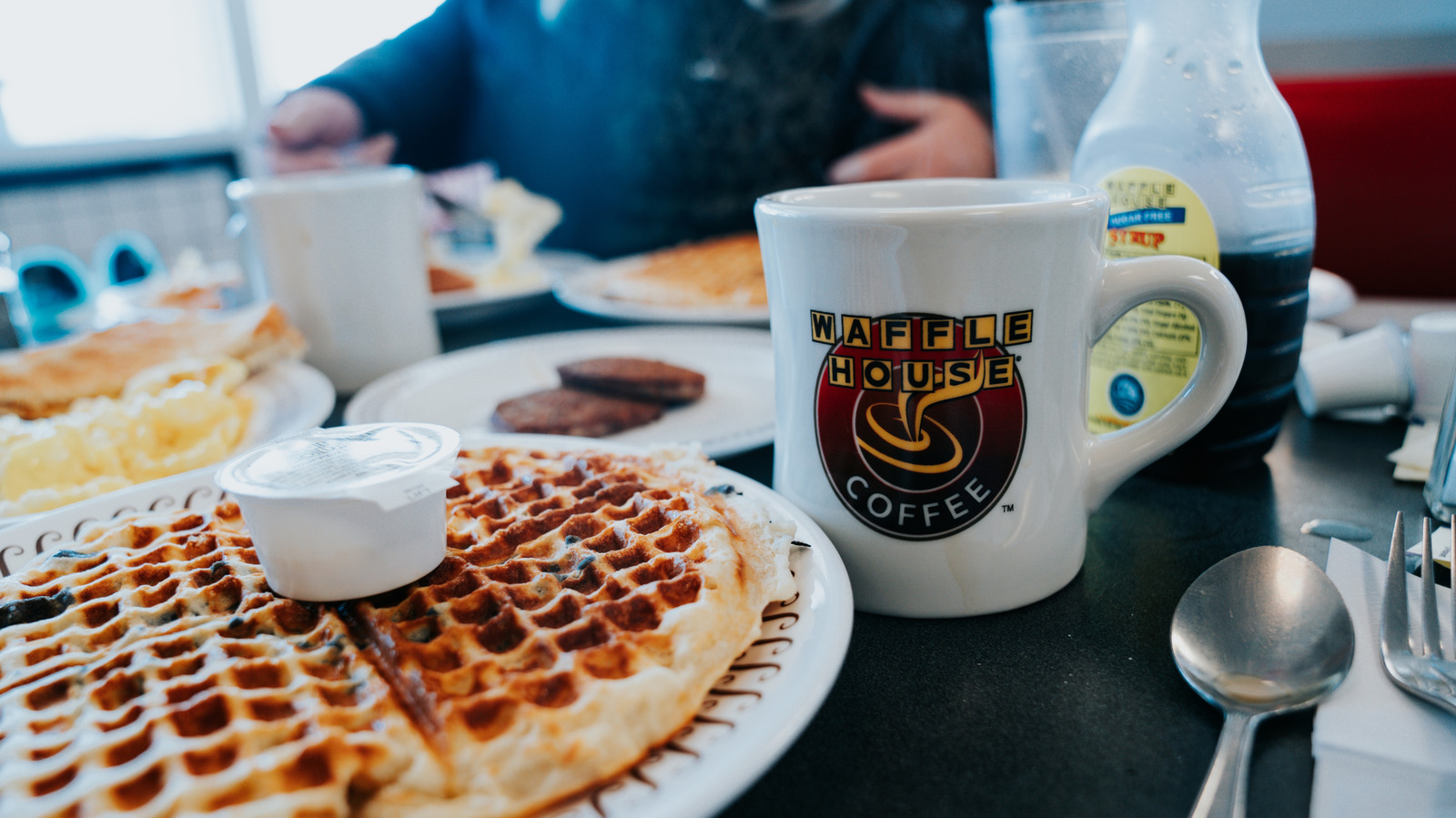 The Extensive Ordering Code Waffle House Servers Use At Work