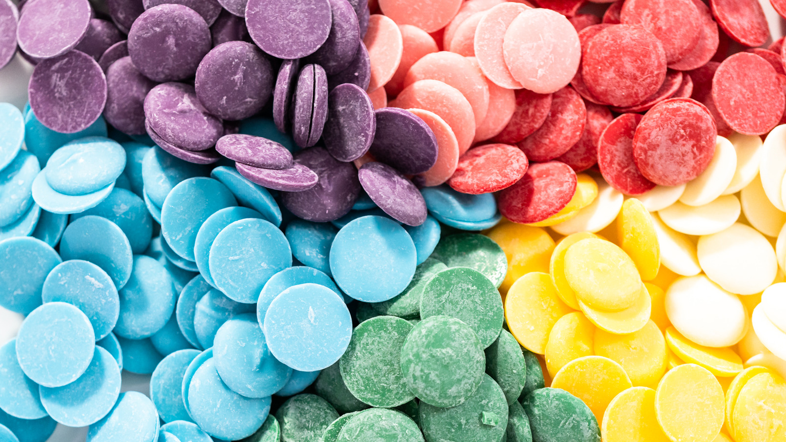 The Oil You Should Be Using To Help Thin Candy Melts