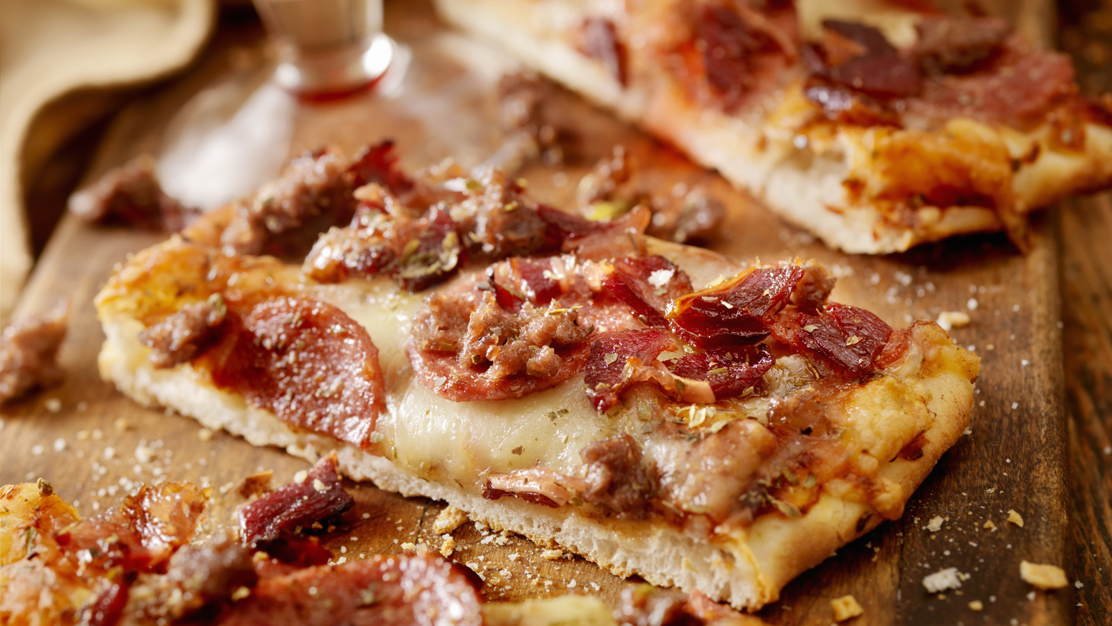 The Overlooked Region You Should Be Visiting For Unique Pizza