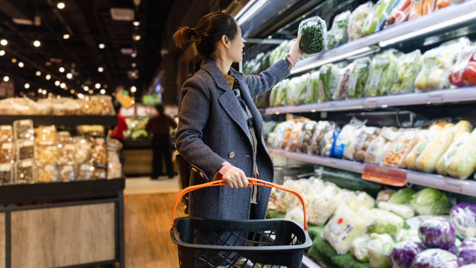 Why You Should Be Grocery Shopping In A Certain Order