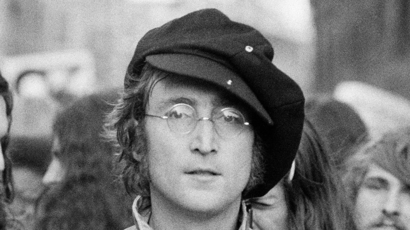 This Vintage 3-Ingredient Cocktail Was John Lennon's Favorite