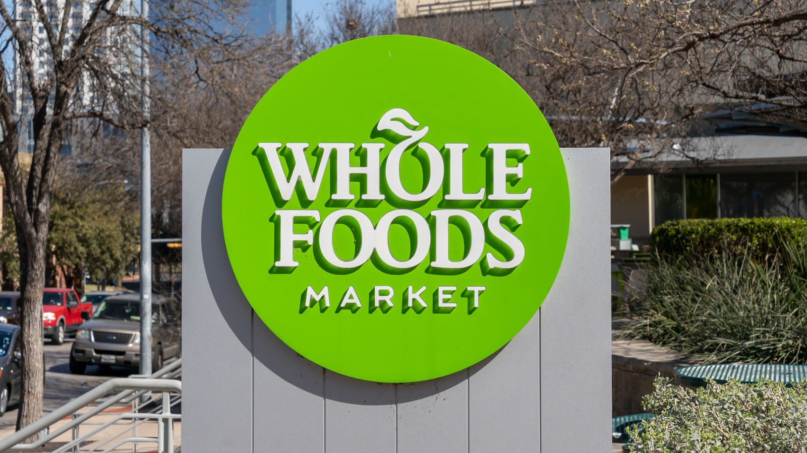 What It Was Like To Shop At The First Whole Foods Market?